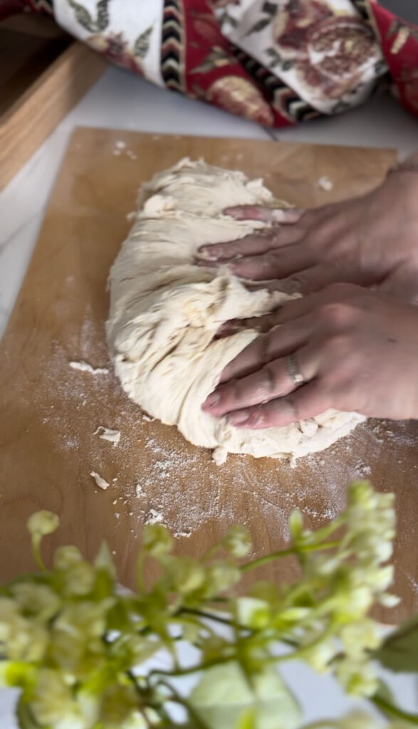 Matnakash - How to make an Armenian Flatbread - Galore Of Flavors